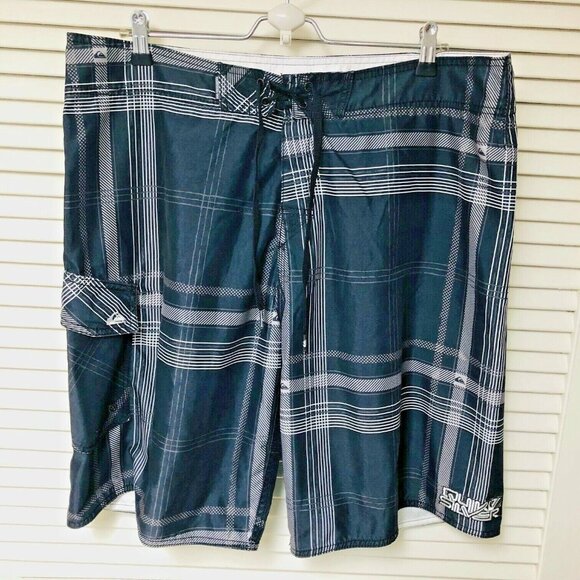 Quiksilver Shorts | Swim | Quicksilver Board Shorts Mens 36 Pocket Logo ...